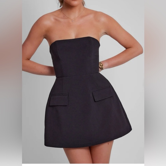 Dresses | Elegant Aline Strapless Flap Pocket Mini Dress | Poshmark